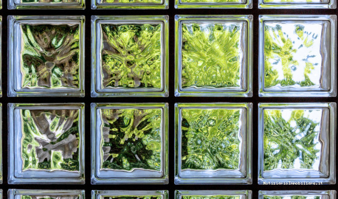 Come Usare il Vetrocemento Moderno per Illuminare gli Spazi